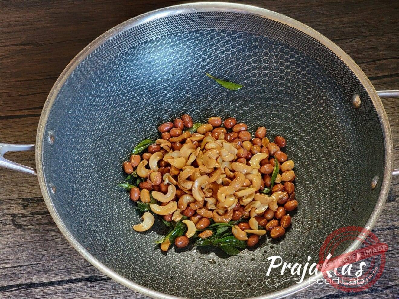 Super Crunchy Cornflakes Chivda - Prajakta's Food Lab